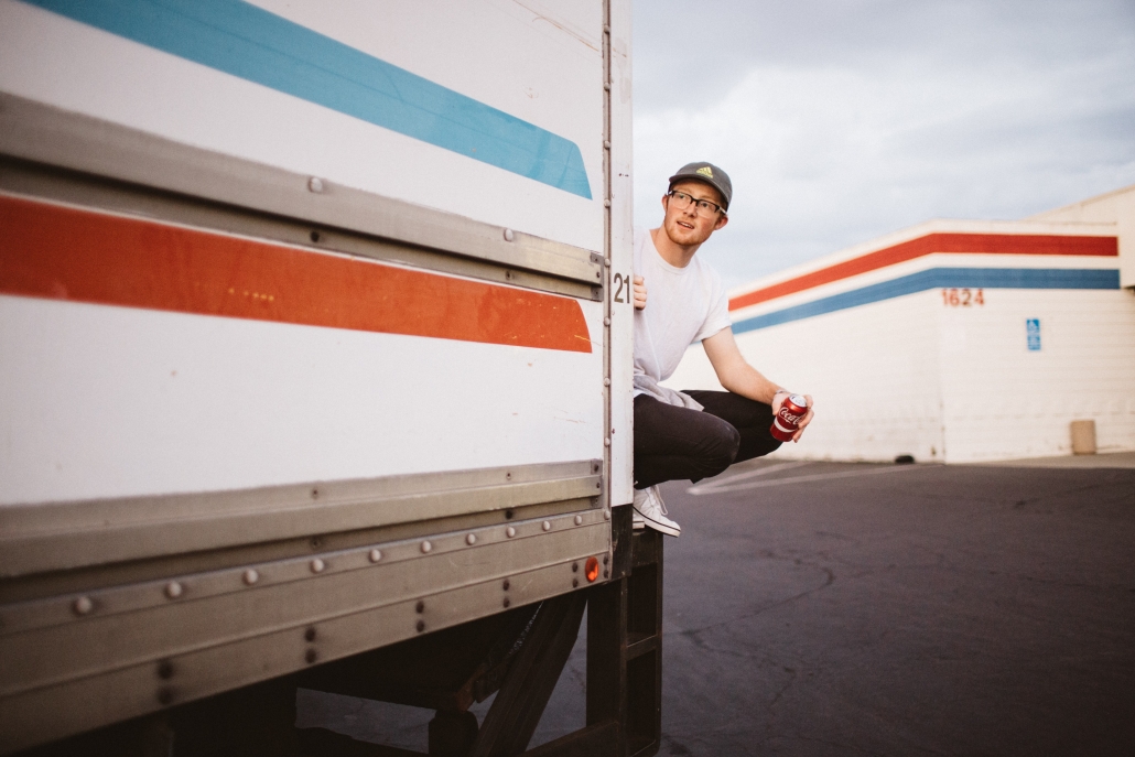 The Best Truck Driving Jobs For 18 Year Olds Drive My Way the-best-truck-driving-jobs-for-18-year-olds-drive-my-way