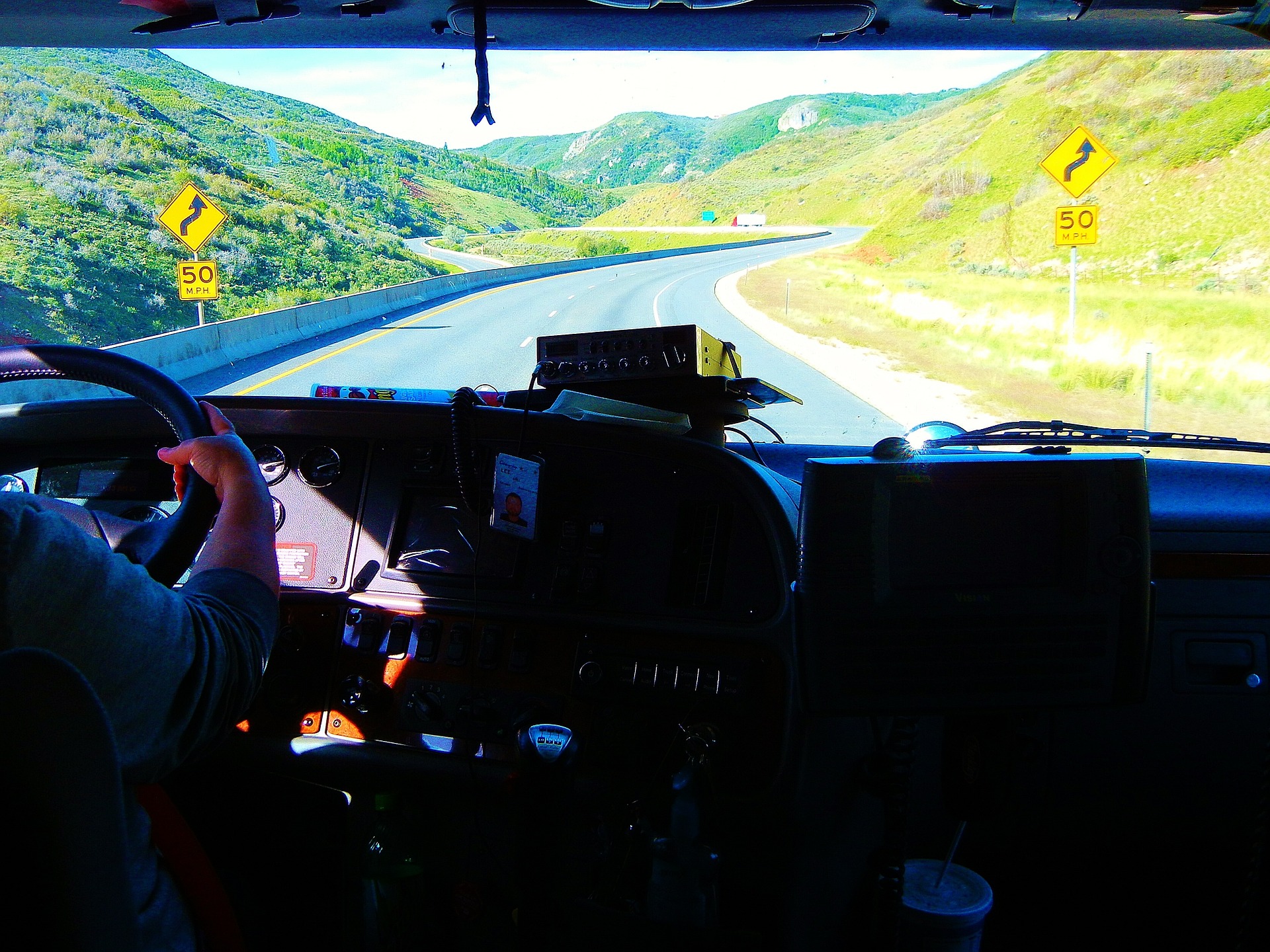 ELD Requirements: What New Truck Drivers Should Know - Drive My Way